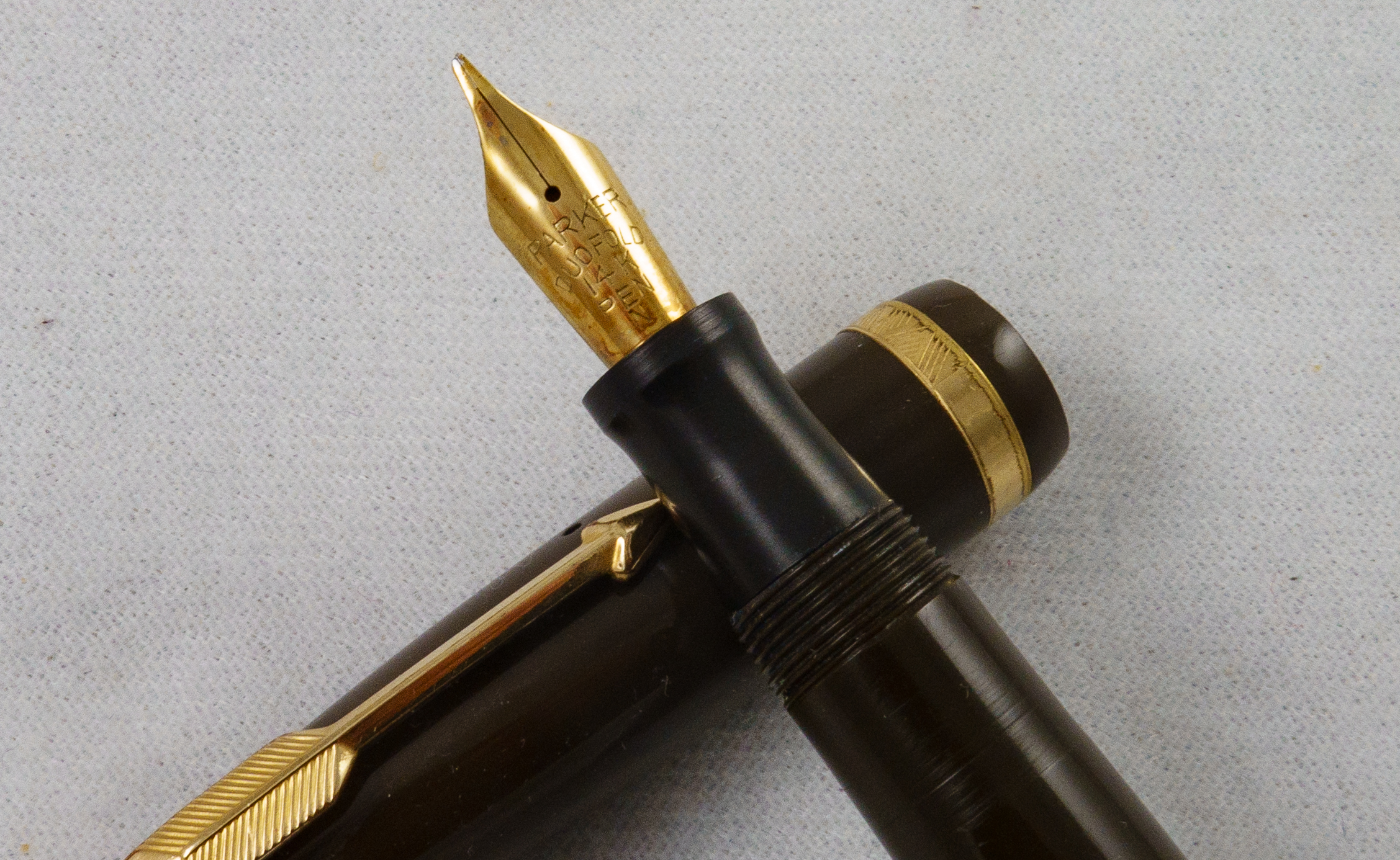 Parker Duofold - Chocolate Brown (SB 729)